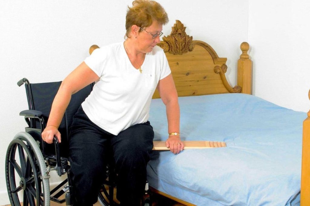 10 Best Mobility Bedroom Aids for the Elderly & Disabled - Conval-Aid